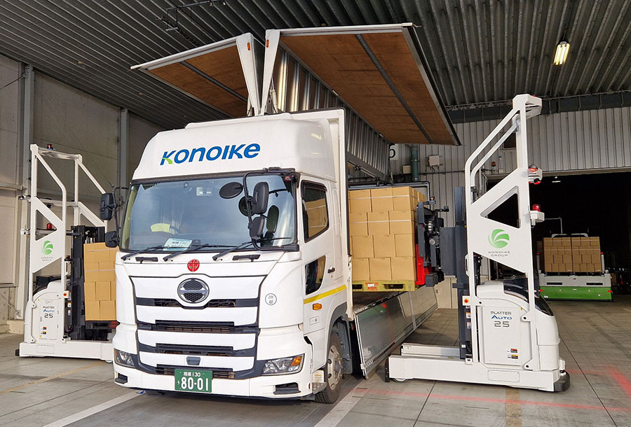 トラックへの荷積み自動化が実現 3月より実運用を開始 物流の「2024年問題」に対応 三菱ロジスネクスト | 乗りものニュース