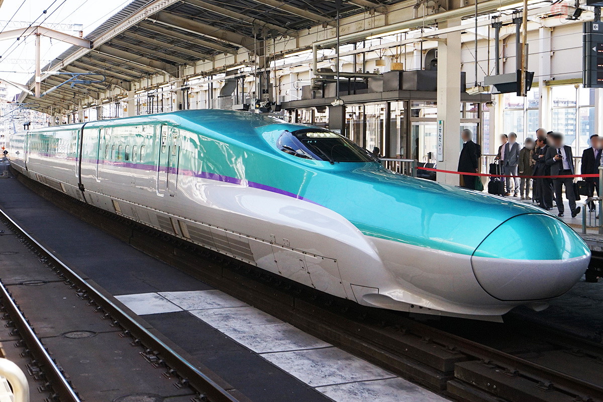 同じ「はやぶさ」何が違うの!? 最少の新幹線「H5系」 これからも“激レア”であり続ける？ | 乗りものニュース