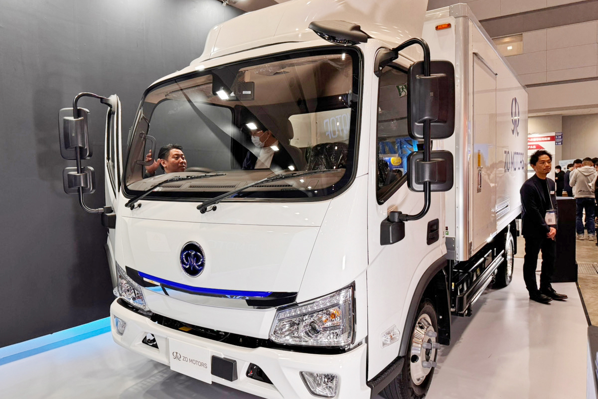 中近距離輸送を変えるBEVトラックの可能性とは？ 運送業界の未来につながるゾウモーターズの取り組み | 乗りものニュース